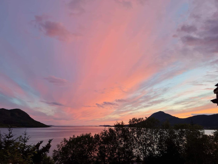 Cabin On The Beautiful Helgeland Coast, Kystriksveien. - Norway