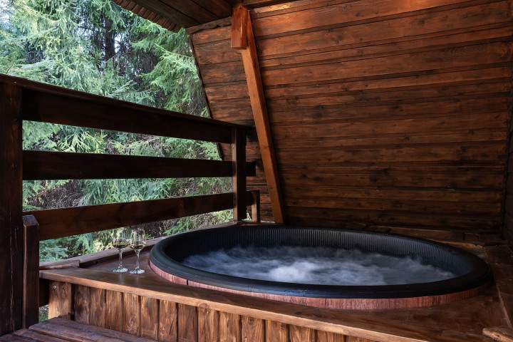 A Mountain Cottage With A Hot Tub - Poland