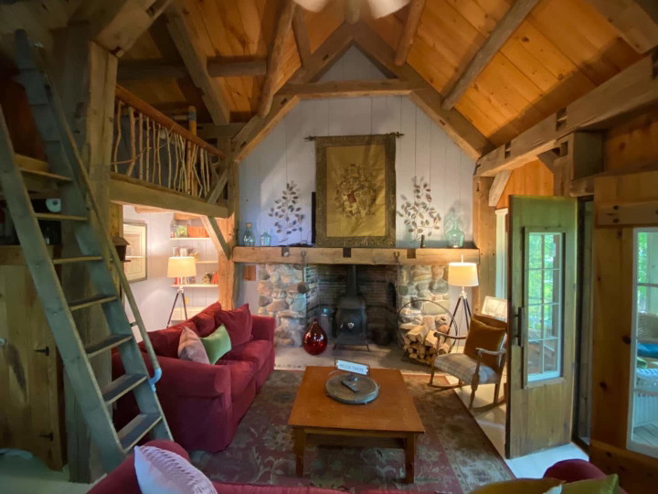 Ogletree Creek Cabin, Beauty And Tranquility - Torch Lake, MI