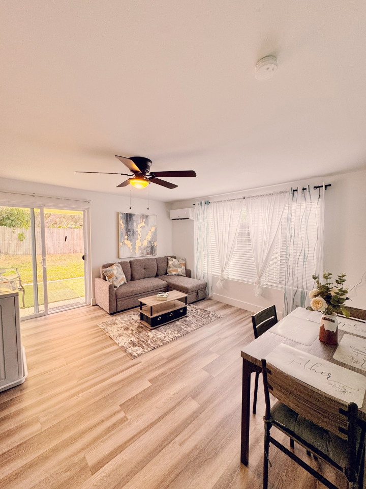Prime Tampa Studio, Near Usf, Busch Gardens & More - Tampa, FL