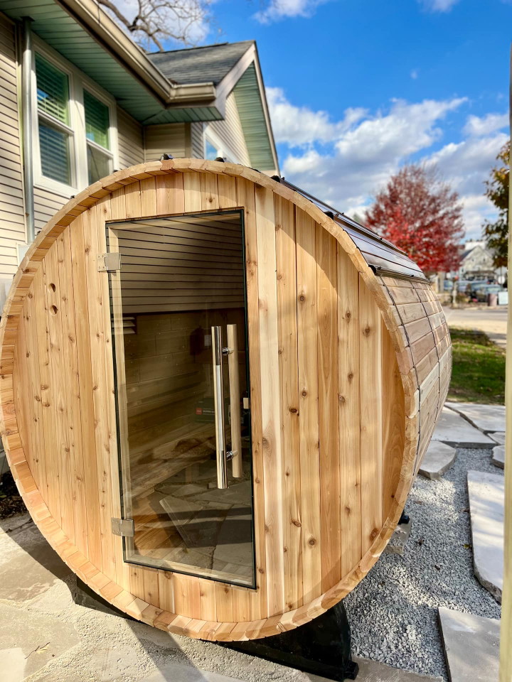 Private Luxury + Sauna Incredible Walking Location - Brown County, IN