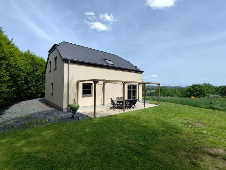 Charmante Maison Pour 6 Adultes Et 2 Enfants - Bastogne