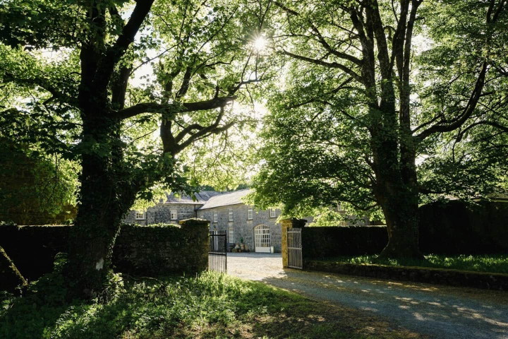 The Mews Cottage @ Clonalis House Self Catering - Ireland