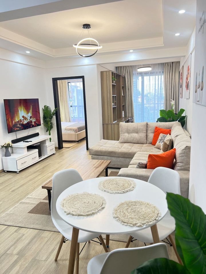 Phares 1br With Ac Near Sarit Center, Westlands - Nairobi