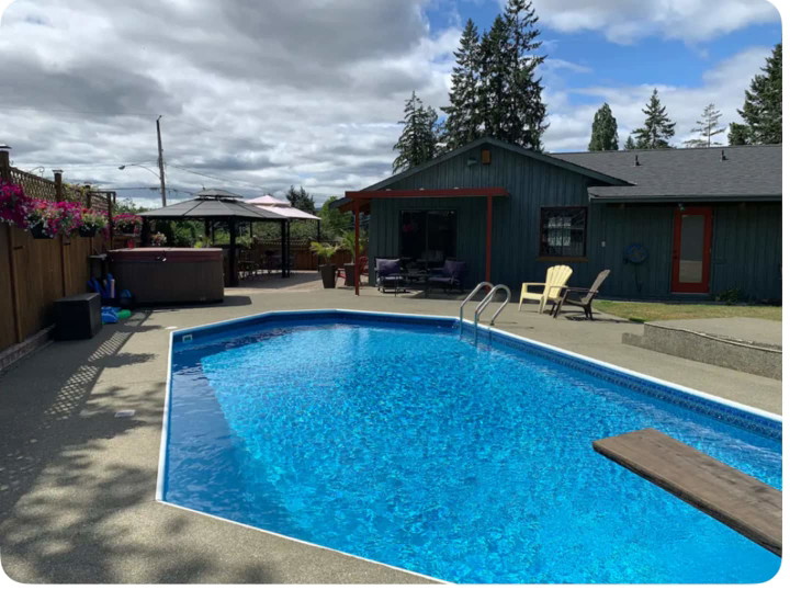 Beautiful Timber Frame Rancher Pool And Hot Tub - Duncan