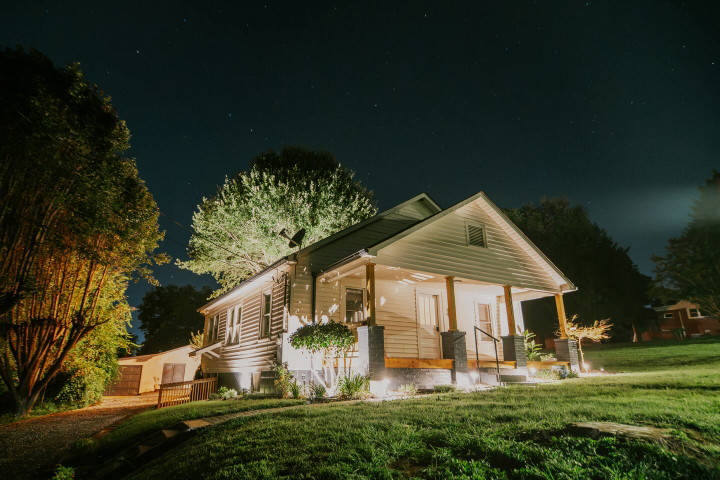Renovated 3br Home With Large Backyard & Fire Pit - Morganton, NC