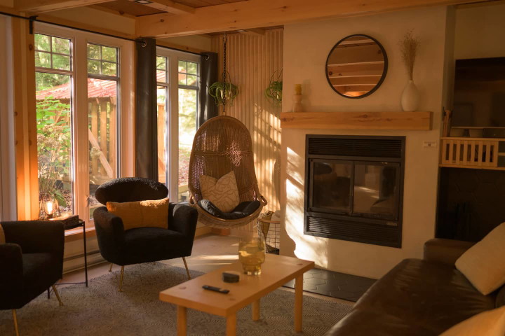 Paw-friendly Chalet: Mont Orford - Orford, QC