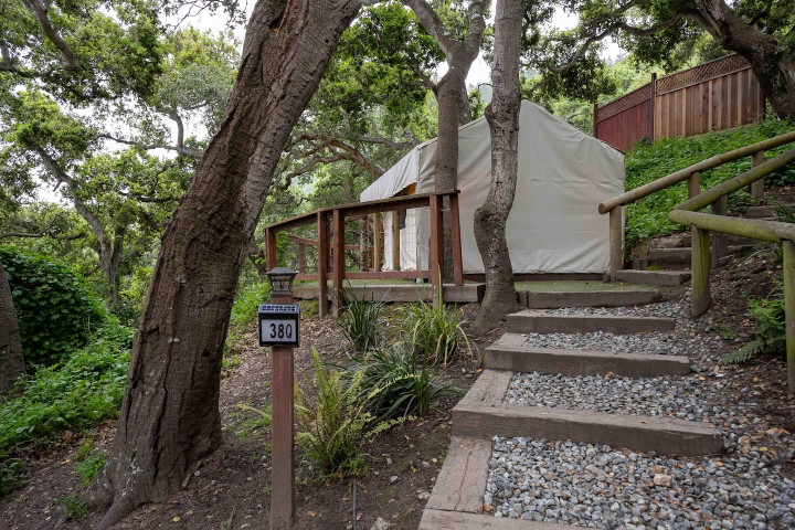 Luxury Tent - Middle Grove - Big Sur, CA