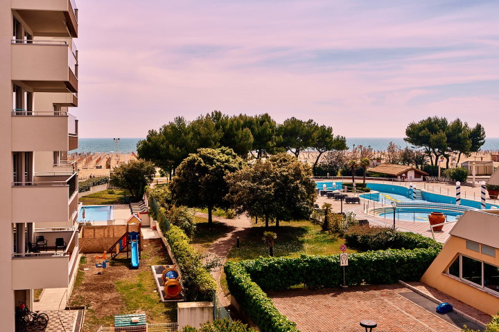 |Smeralda Suite| Terrazza Vista Mare 7 Posti - Bibione