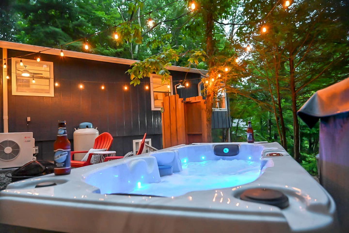 Blue Moon Cottage - North Carolina
