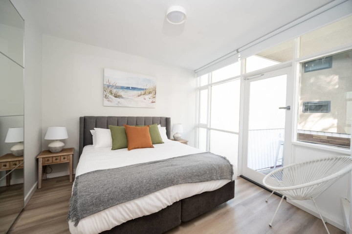 West Beach | St Kilda, Acland St, Luna Pk + Car - Richmond