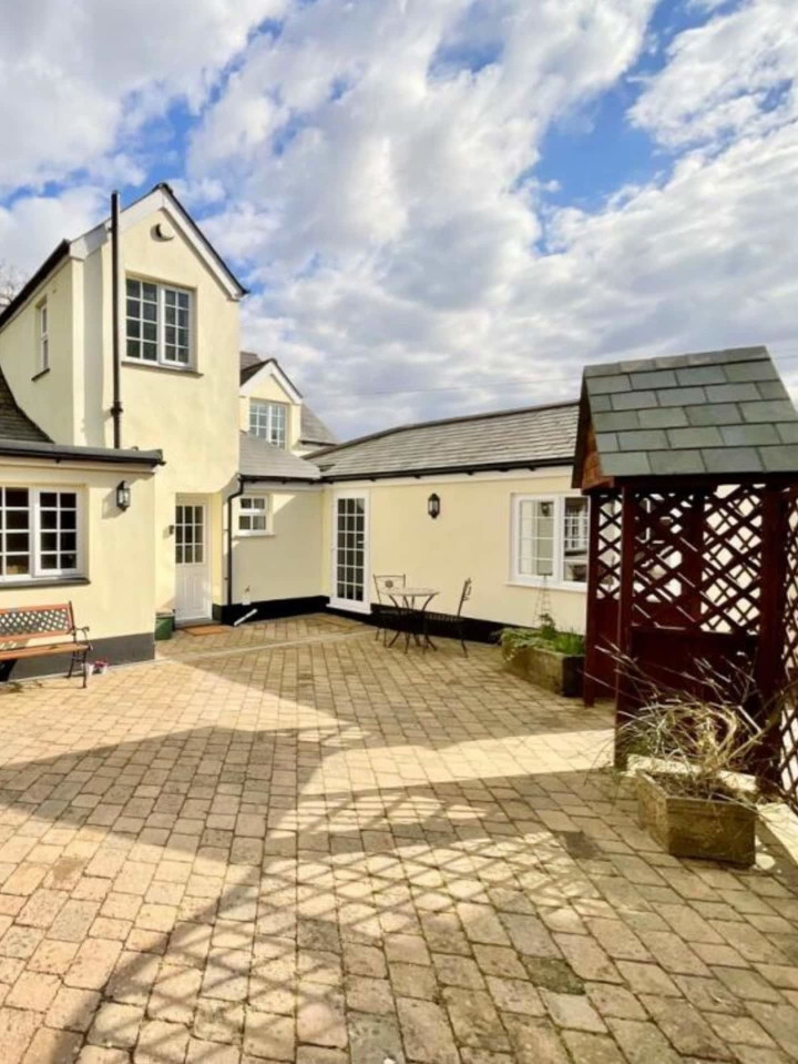 Lovely Annex In A Quiet Rural Area! - Newport