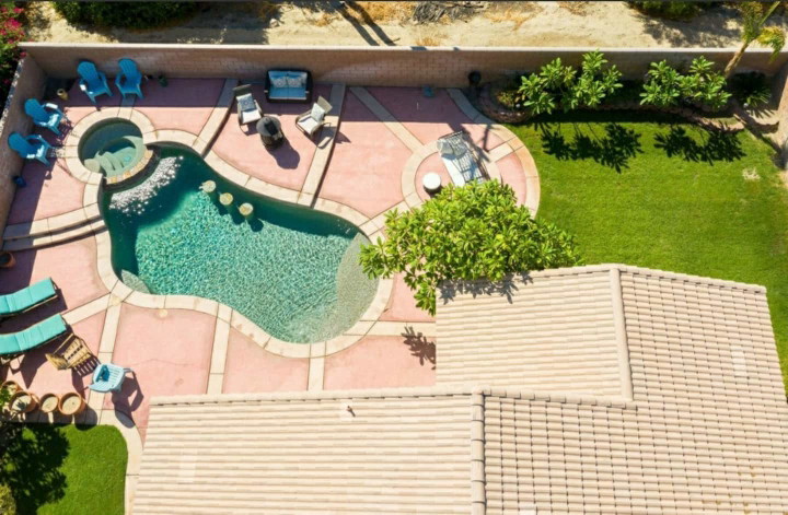 Miracle Nights, With Pool & Spa, Sleeps 16 - Bermuda Dunes, CA