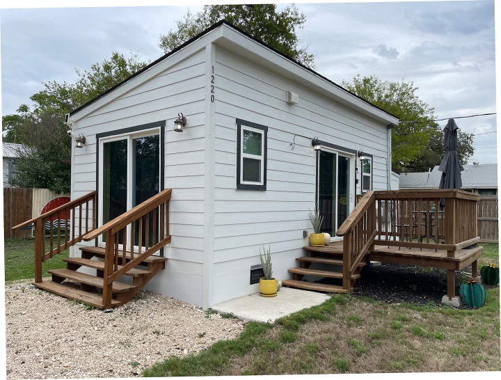 Casita Blanca, Cute Tiny Home, Downtown Kerrville - Kerrville, TX