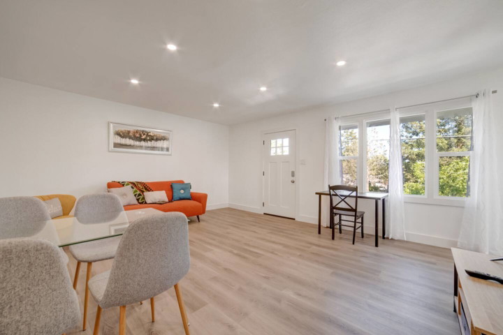 Cozy Unit 2br/1ba | Parking & Laundry | Stanford - Palo Alto, CA