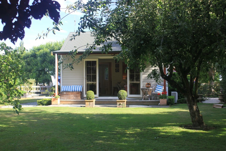 Beauly Farm Stay Cottage-cute & Cosy - Fairlie