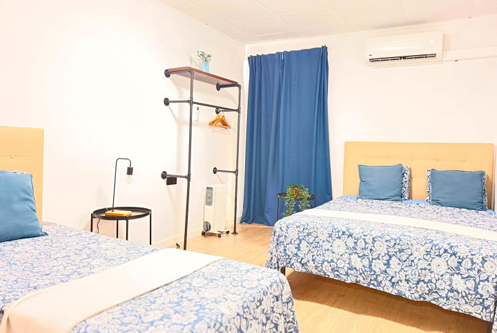 Location First By Plaza Catalunya Room For 3 - Barcelona