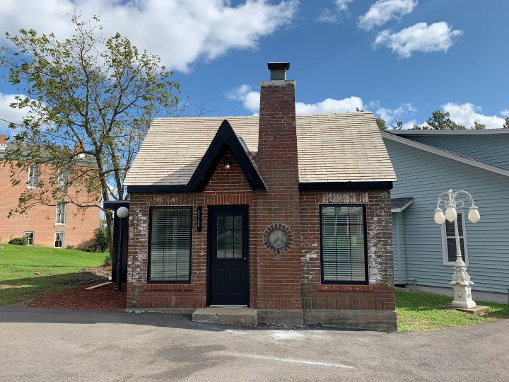 Blue Sky Cottage - Bethany, MO