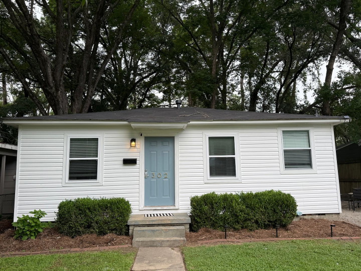 Matts Place On Frederick - Monroe, LA