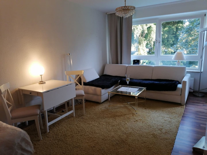Schöne 1 Zimmer Wohnung Nähe Hamburg Airport - Norderstedt
