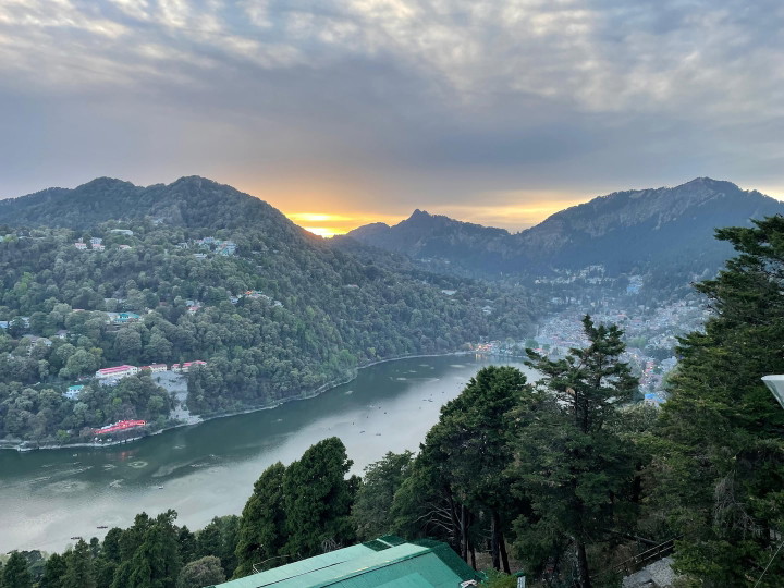 Nainiview Homestay - Nainital