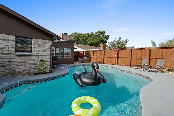 Modern 4br Near Lewisville Lake W/ Bbq & Game Room - The Colony, TX