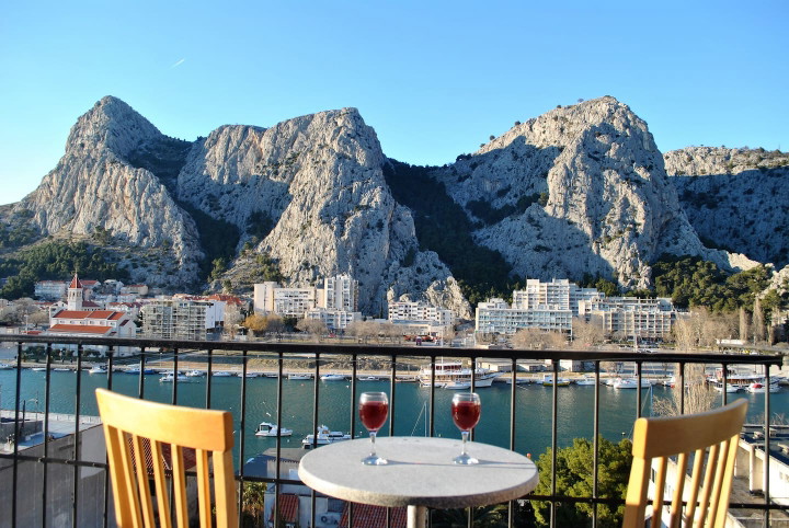 Apartment Sandra 1 - Omiš