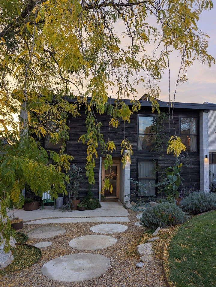 The Glasshouse On Silver Creek - Beechworth