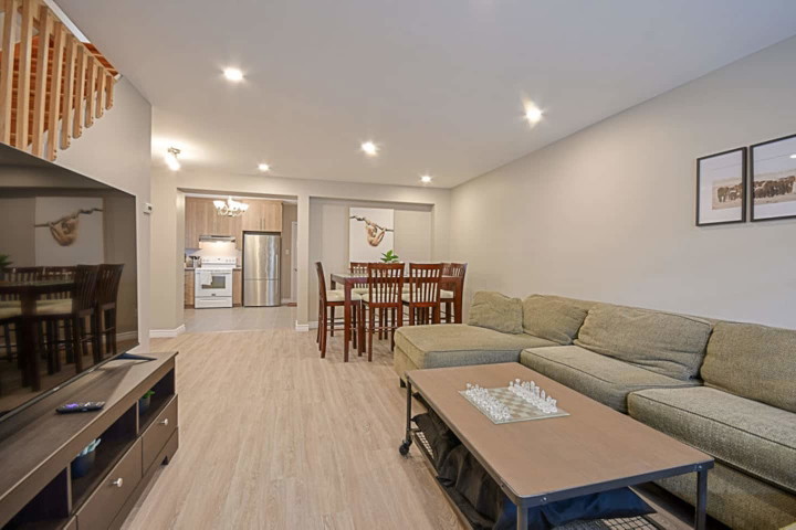 Beautiful 3 Bdrm W Parking - Ottawa