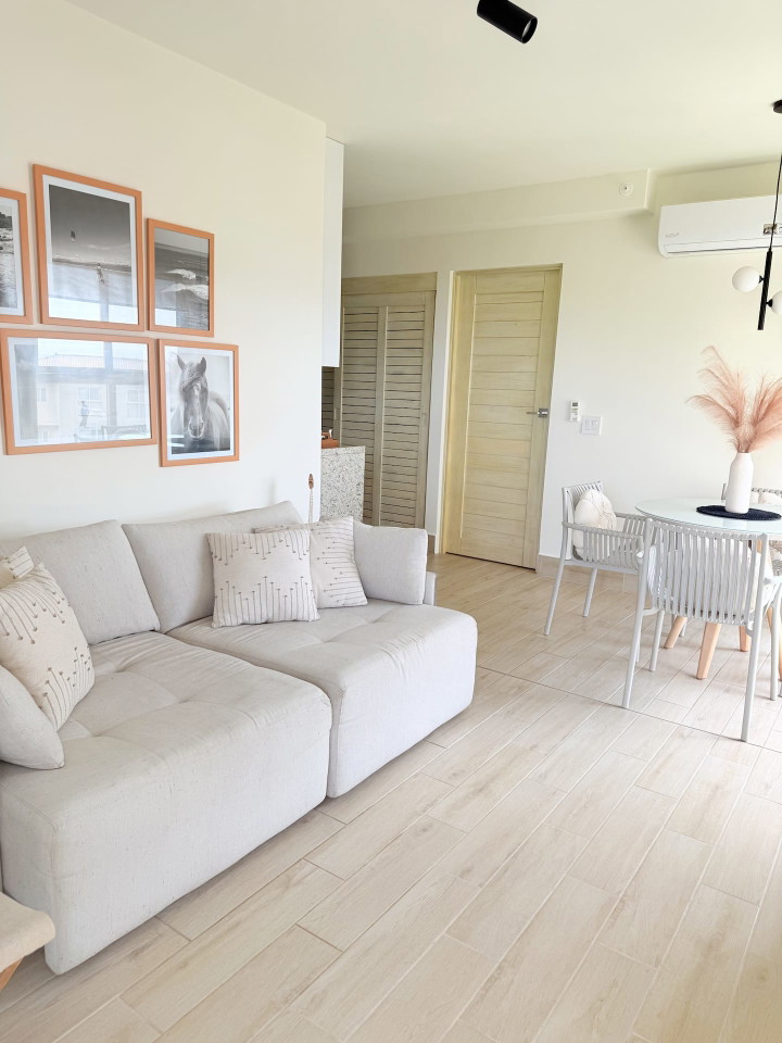 Apartamento Con Vista Al Mar En Playa Caracol - Panama
