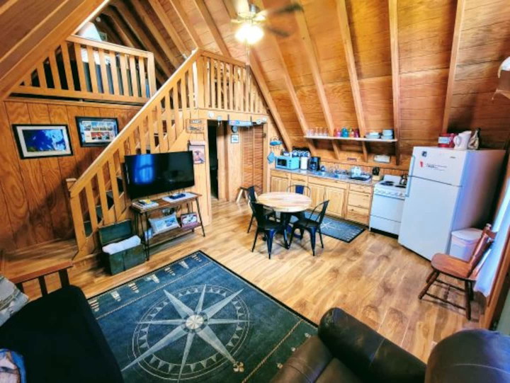 The Keeper's Quarters - Summersville, WV