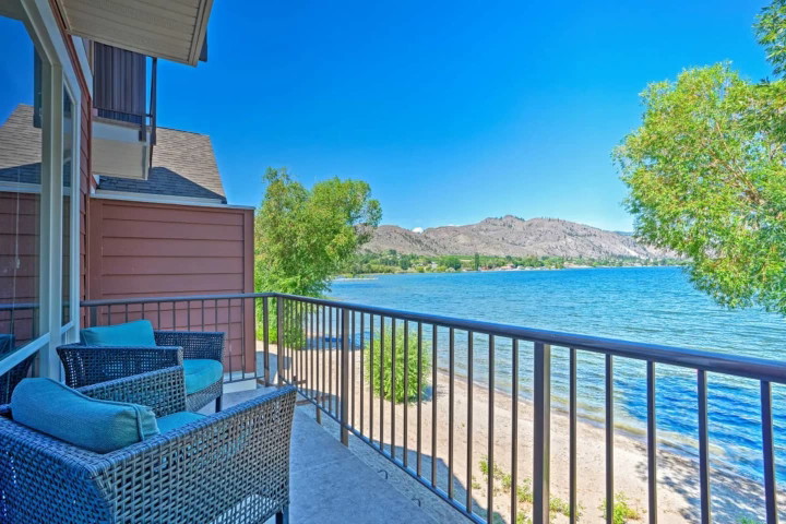 Lakefront Resort Townhome With Kayaks & Gas Grill! - Osoyoos