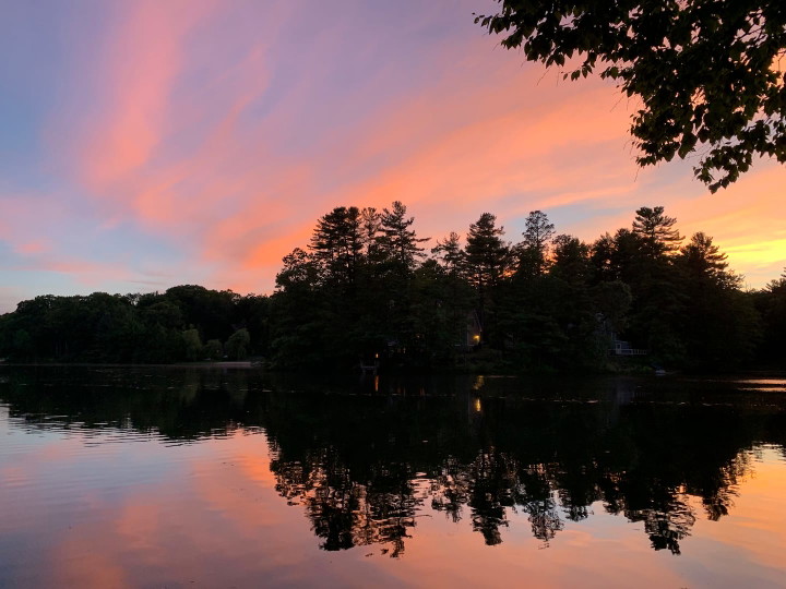 Lake Escape: Lake Cottage Charm, Lake Front, Ac - Bristol, CT