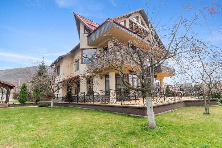 Vila Luca Residence - Romanya