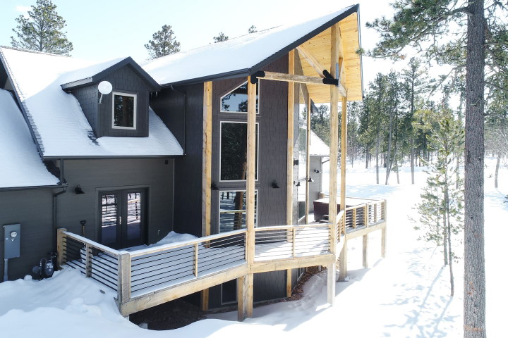 Snow'd Inn - Deadwood, SD