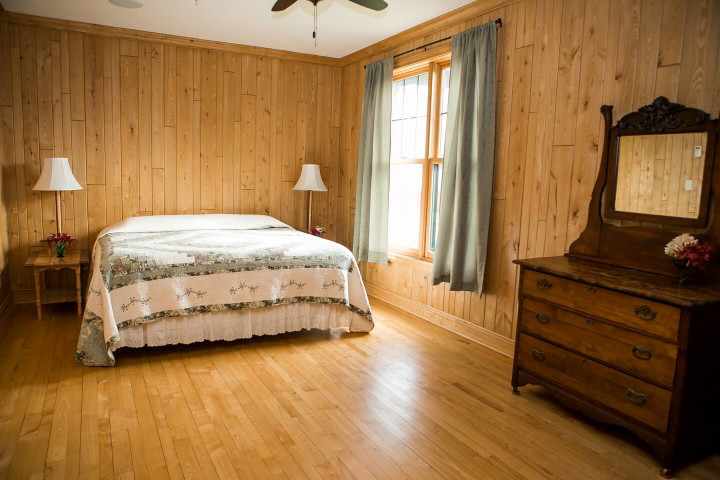 The Fitzgerald Manor Bnb Is Your Northwoods Destination ! - Minnesota