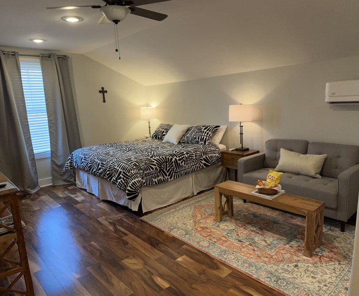 Charming Apartment Near The Historical  Square. - Oxford, MS