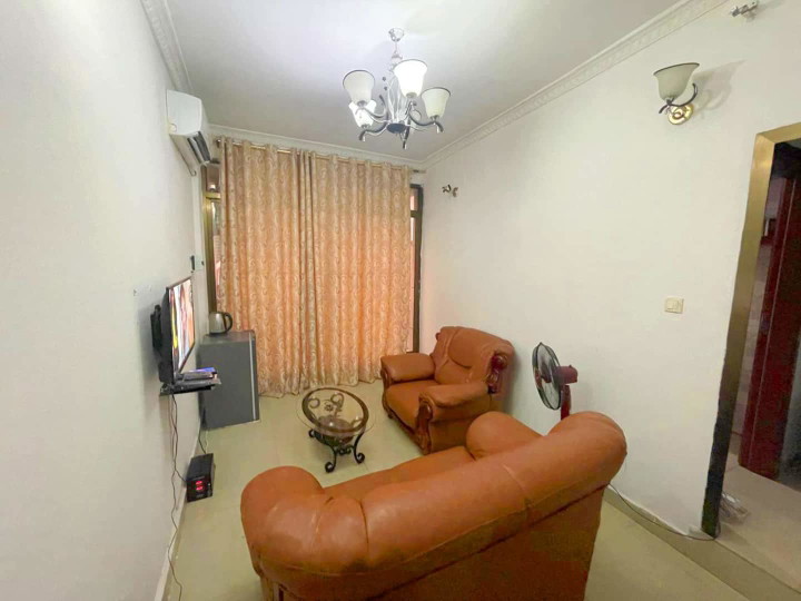 Appartement Privé Chambre/salon En Ville - Kinshasa