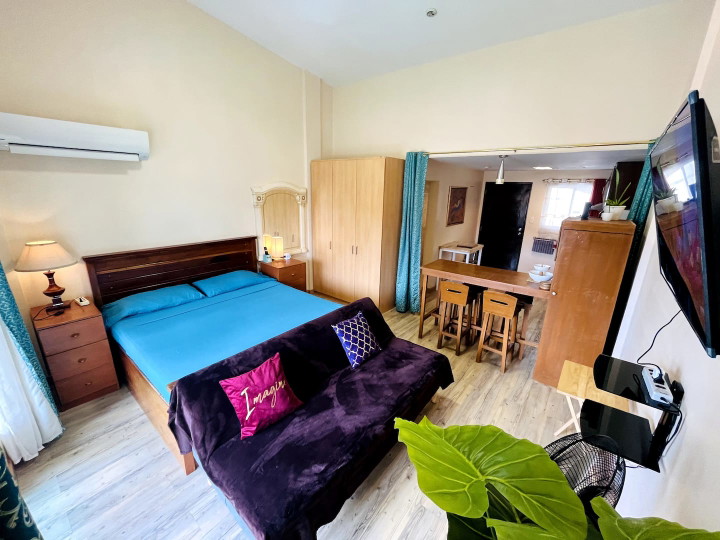 Holiday Retreat Condo - Fast Wifi, Prime & Disney+ - Subic