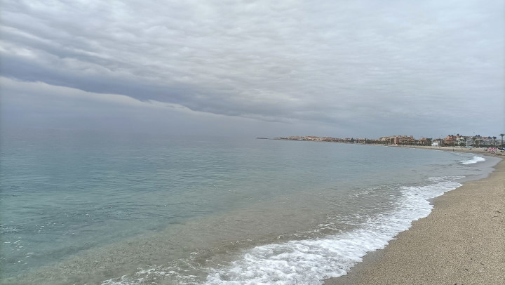 Chalet Moderno Y Luminoso Al Lado De La  Playa - Almería