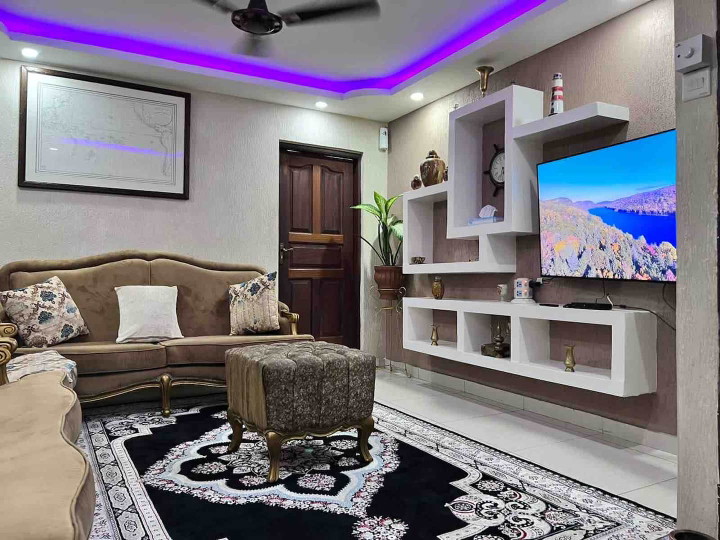 Spacious Centrally Located Rooftop Suite - Mombasa