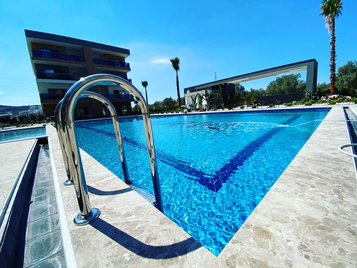 Comfortable 1+1 Residence 1 With A Quiet Pool, Exclusive For Families - Kuşadası