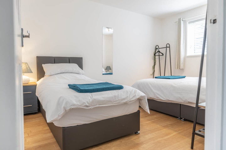 Perfect Nec & Airport Stay - 6 Beds, Spacious - Nordsee