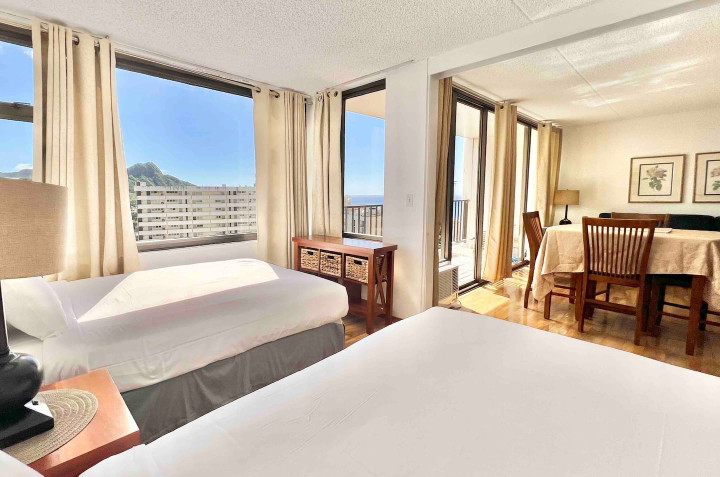 Mountain/ocean View  Free Prkg  26 Fl - Honolulu, HI