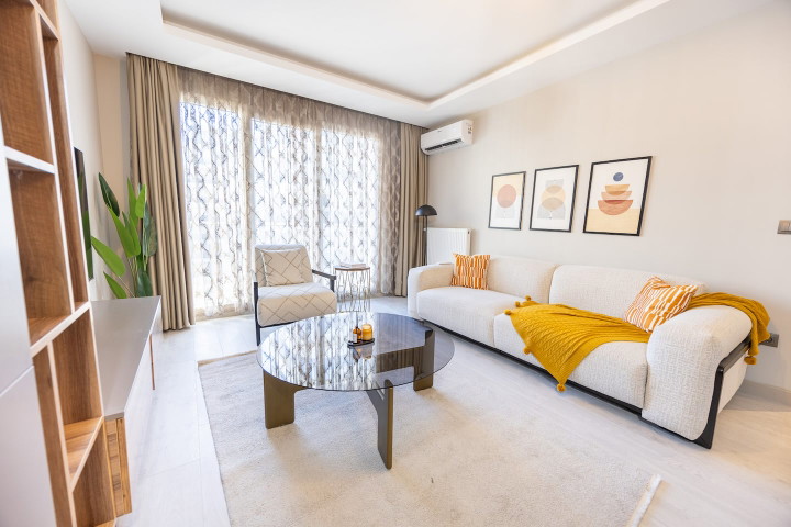 Relax Unwind: Inviting 1br Apt, Cozy Interiors - Ataköy