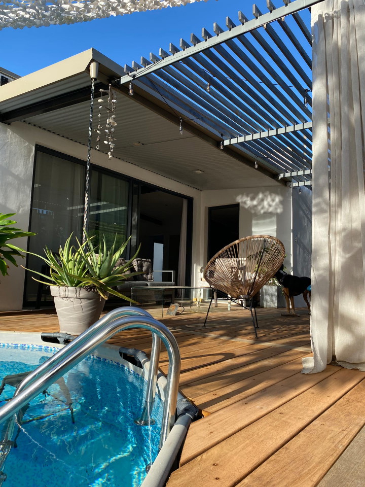 Maison Contemporaine Avec 2 Chambres - Nouméa