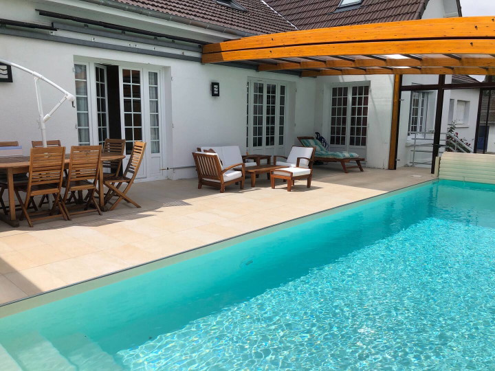 Villa Lormonie Gite 15 Pers Piscine Couv Chauffée - Creuse