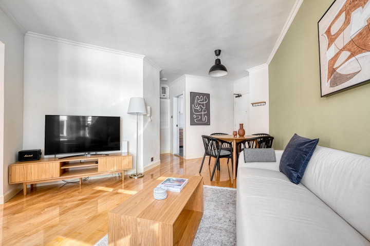 西營盤Sai Ying Pun Mtr Nr Hku、2 Bedrm、4ppl、mid-levels - Hongkong