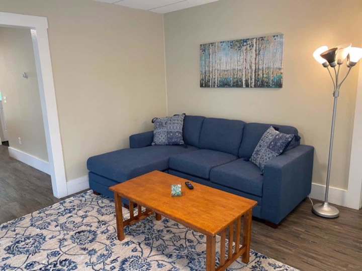 Lovely Spacious 3 Bedroom Apartment! - Montpelier, VT