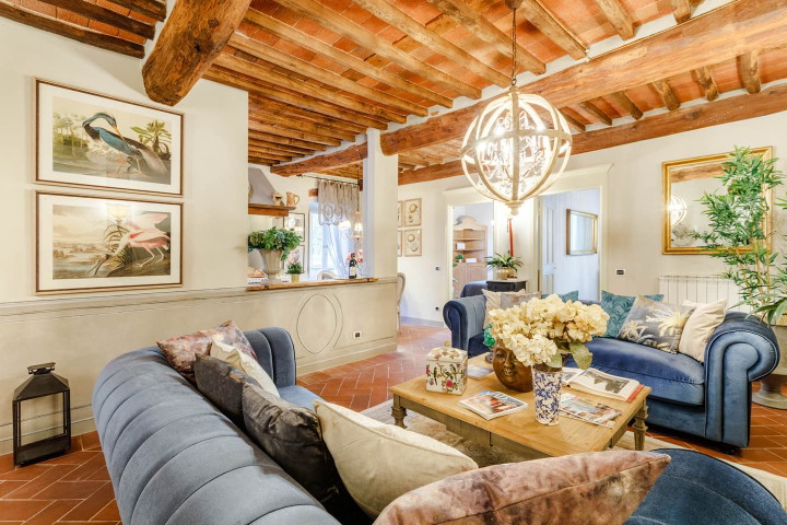 Casa Kathy: Smart And Convenient Luxury 2 Bedrooms Apartment Inside The City Walls - Lucca